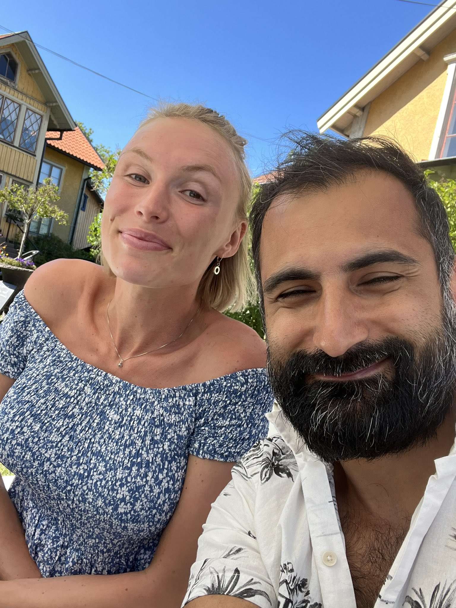 Hanif Bali Fru - Kändis Nyheter